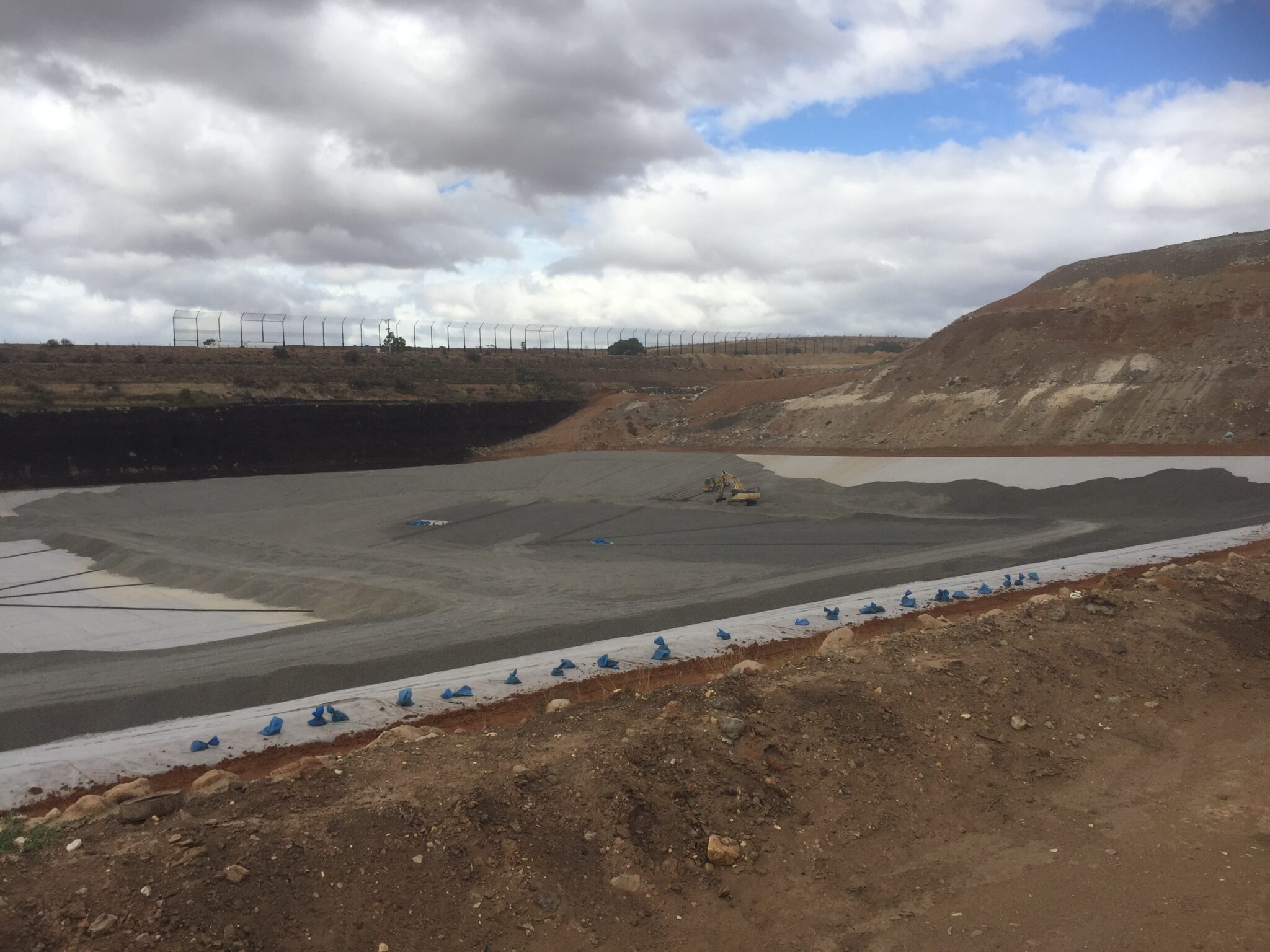 Cell 6 Leachate Aggregate - Shamrock Civil